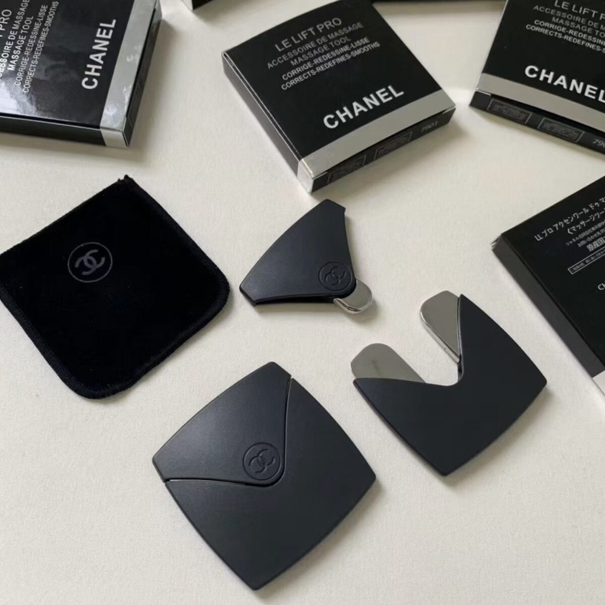 Chanel Le Lift Pro Massage Tool – framesnthingsph